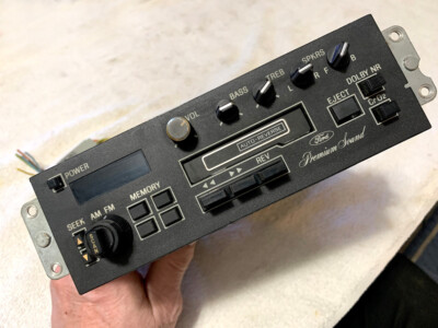 1985 Lincoln Mark VII AM/FM Radio Stereo Tuner Receiver Casette Tape ...