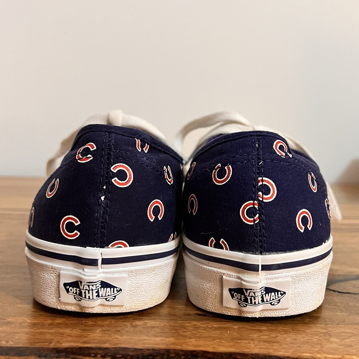 Vans MLB Chicago Cubs Low Rise Athletic Shoe. US Size 9.5. | eBay