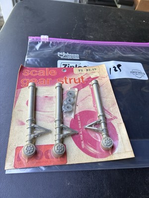 125. NOS Robart Landing Gear Strut Covers For R/c Model Airplane Kit | eBay