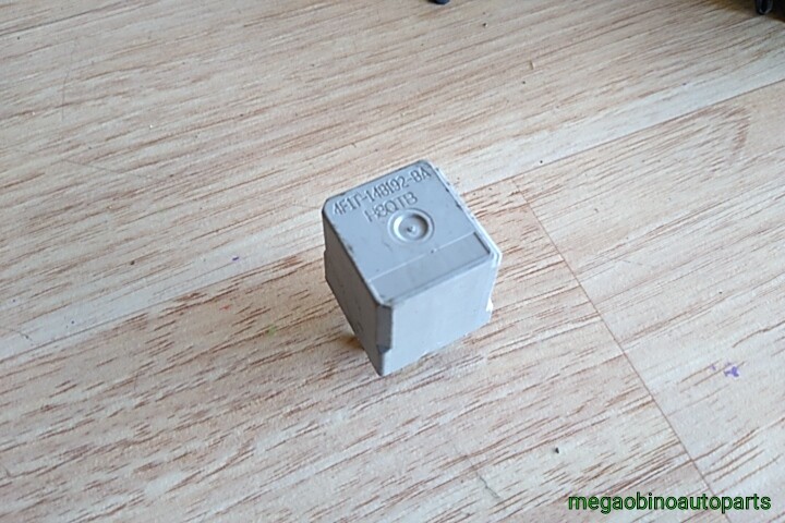 ford relay 4f1t-14b192-ba H8QTB oem 1b240 | eBay