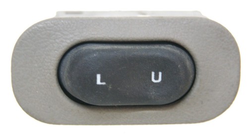 Freightliner/Sterling RH Door Lock Control Rocker Switch w/ Gray Trim ...