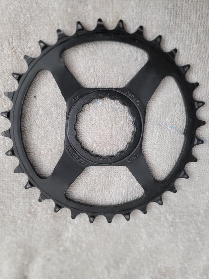 RaceFace 1x Chainring 32T, Cinch Direct Mount, NW (Narrow Wide) - Steel ...