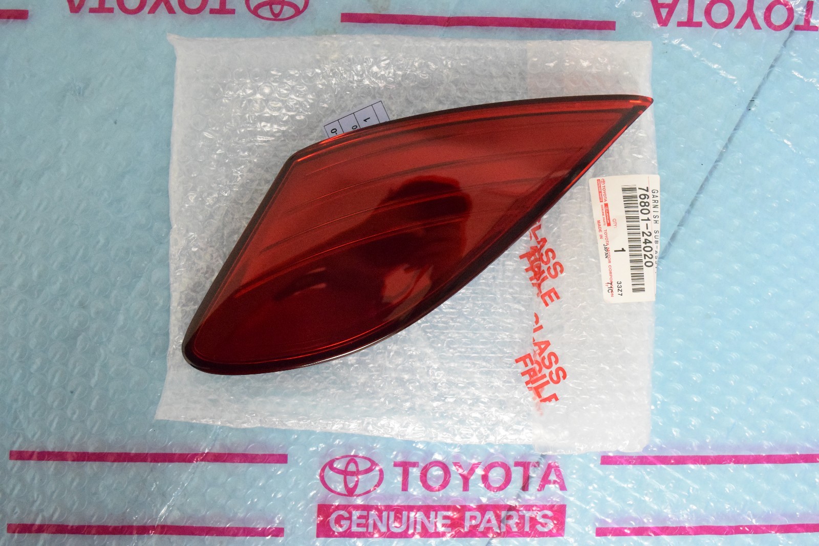 GENUINE LEXUS SC430 PASSENGER SIDE UPPER TAIL LIGHT GARNISH REFLECTOR ...