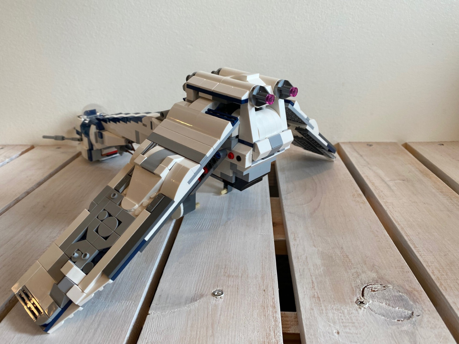 LEGO Star Wars: Republic Dropship with AT-OT Walker (10195) for sale ...