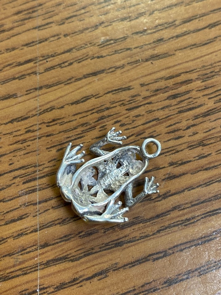 Vintage Sterling Silver Tree Frog Charm PRELOVED! | eBay