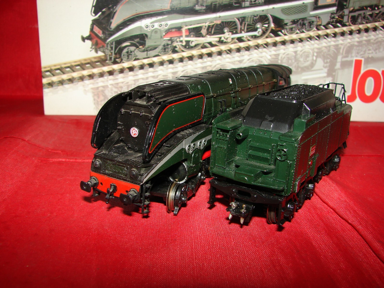 Jouef SNCF 232 U1 Locomotive à Vapeur H0 en Plastique - Verte (8249 ...