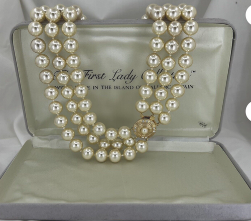 Mallorca First Lady Collection Pearl Necklace Pearl & Crystal Gold Tone ...