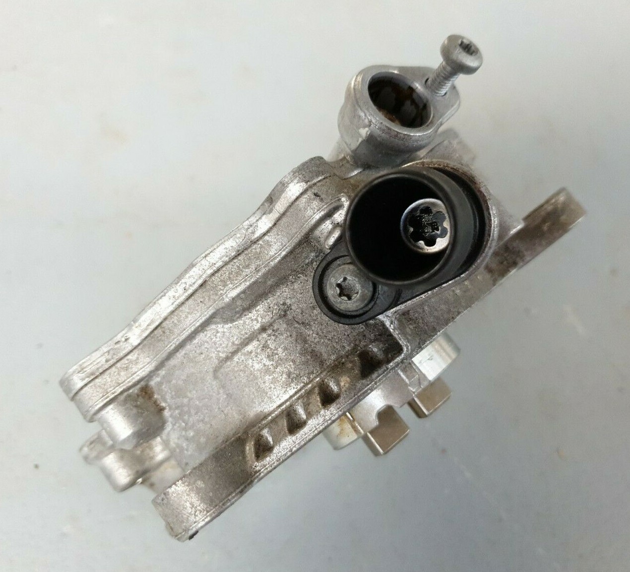 Mercedes Benz C117 CLA45 AMG Engine Vacuum Pump A1331800501 WHA1 | eBay ...
