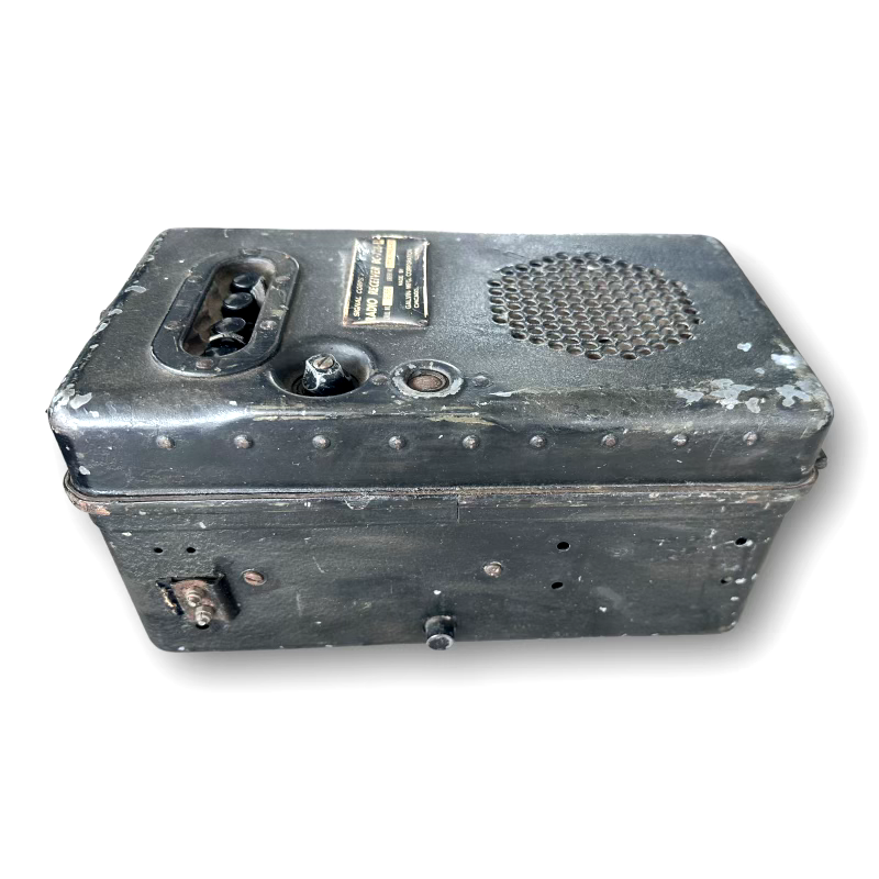 U.S. ARMY SIGNAL CORPS BC-728-A RADIO RECEIVER Galvin Mfg. Corporation ...