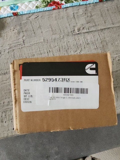 Cummins Nitrogen Oxide Sensor 5295473 and Elbow 5292517 for sale online ...