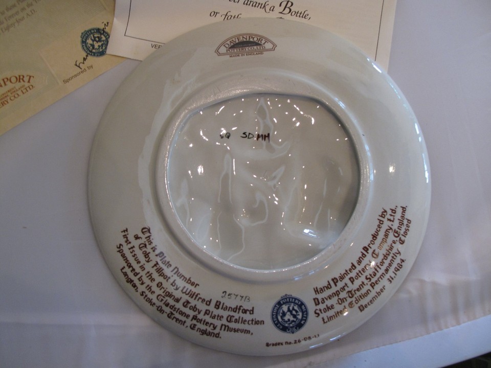 1984 Collector Plate Toby Fillpot 1st Issue Toby Pate Collection ...