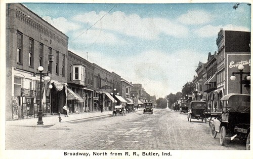 Postcard Broadway North from Rail Road Butler, Indiana | eBay