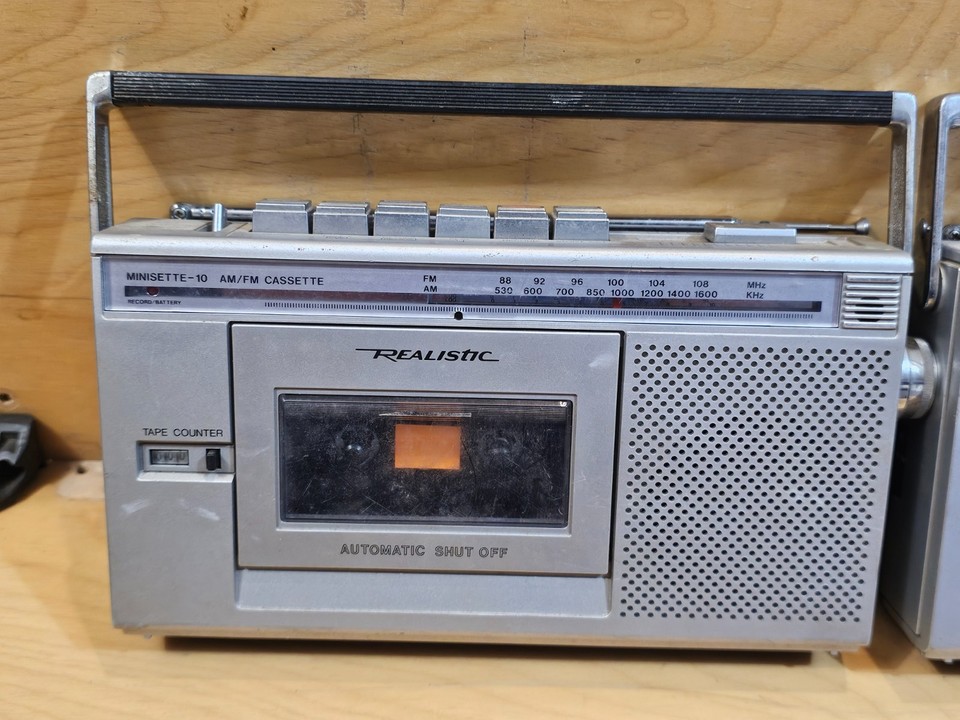 Lot (2) Vintage Realistic Minisette-10 Radio & Cassette Recorders Model ...