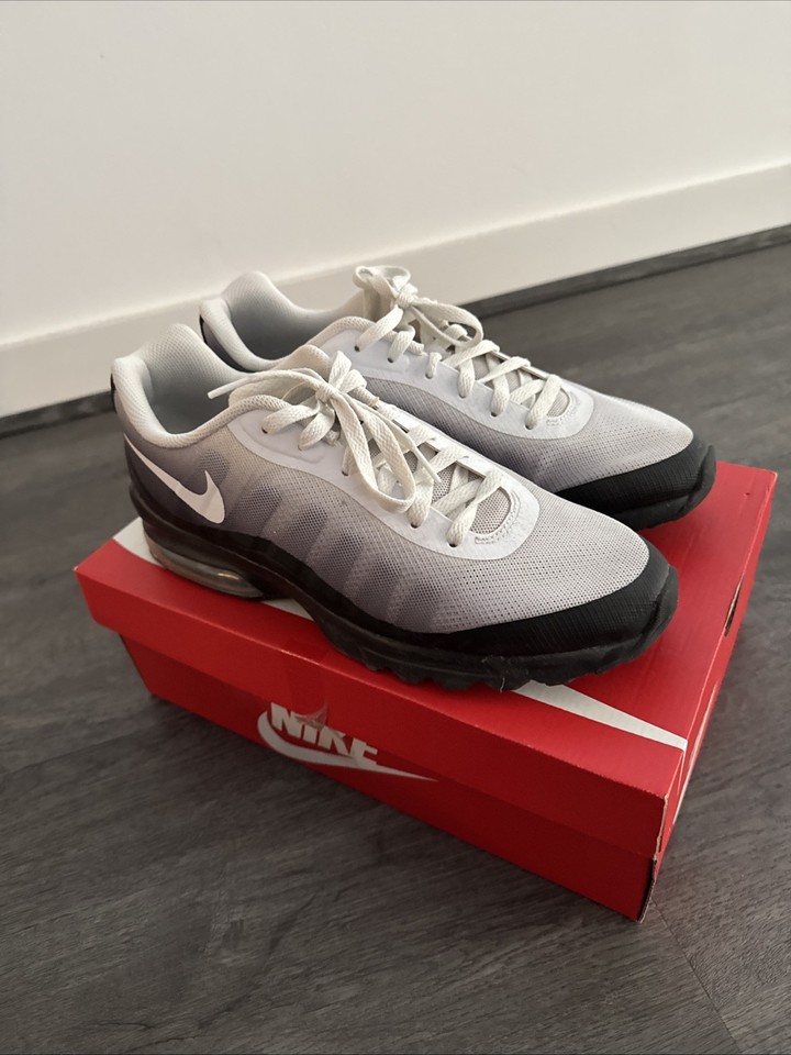 Mens Nike Air Max Invigor Trainers White Black Size UK 10 | eBay UK