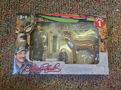 Dale Earnhardt Team Realtree Sportsman Collection Deer Hunter Series 1 ...