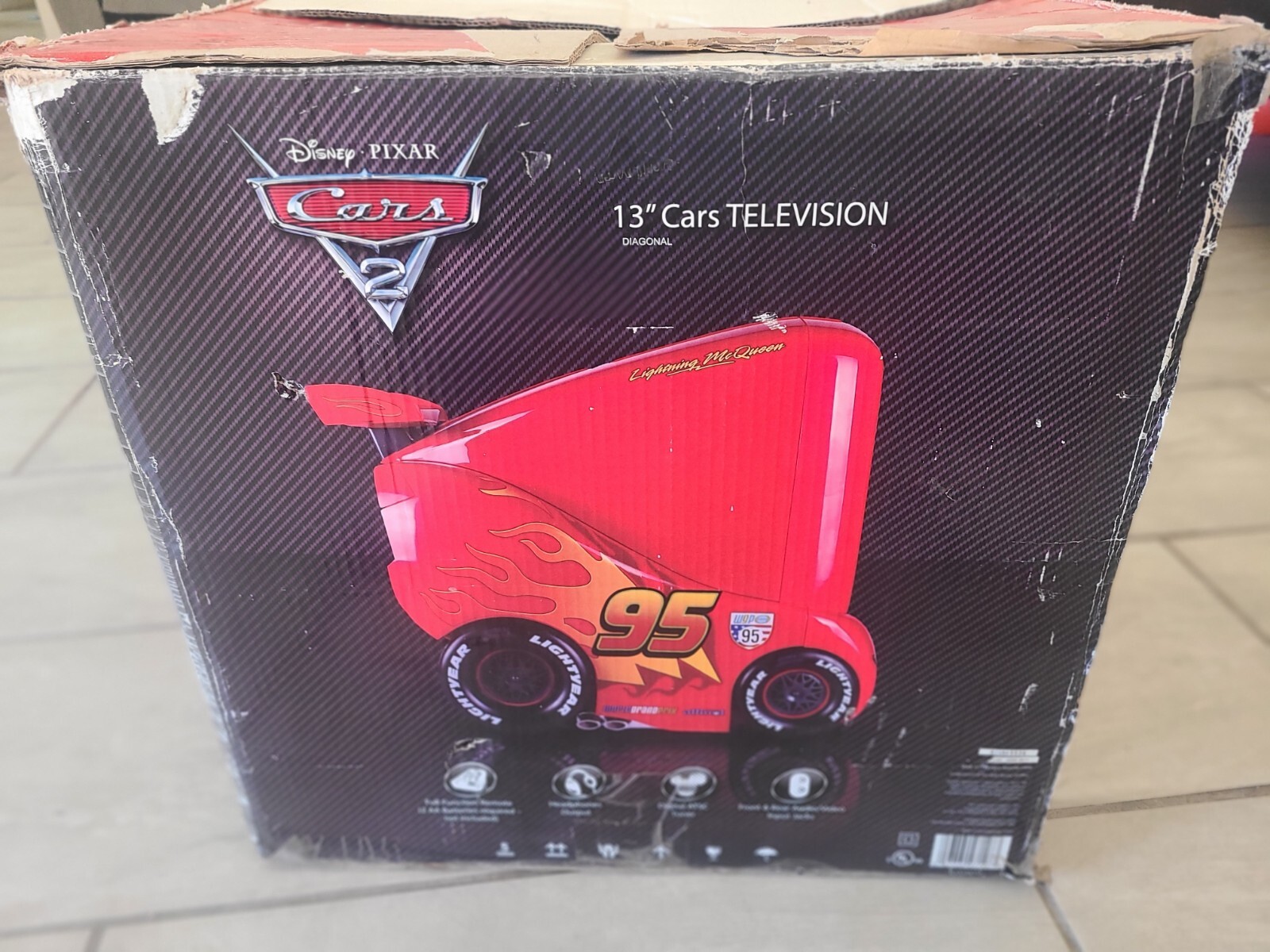 Disney Pixar Cars Lightning Mcqueen 13" CRT TV DVD Combo Television for ...