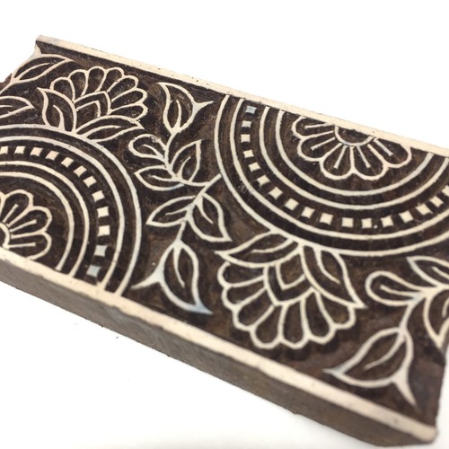 NEW LARGE BEAUTIFUL HAND CRAFTED CUSTOMIZED FLOWER DESIGN WOODEN BLOCK ...