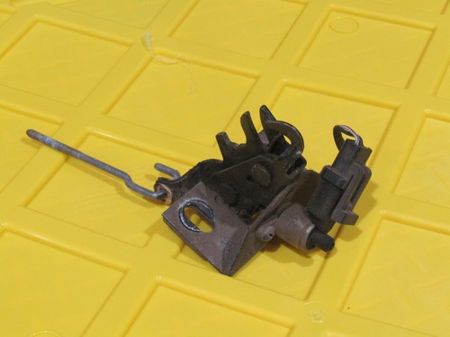 1998-2001 Ford Explorer Sport OEM rear hatch upper glass latch 98 99 00 ...