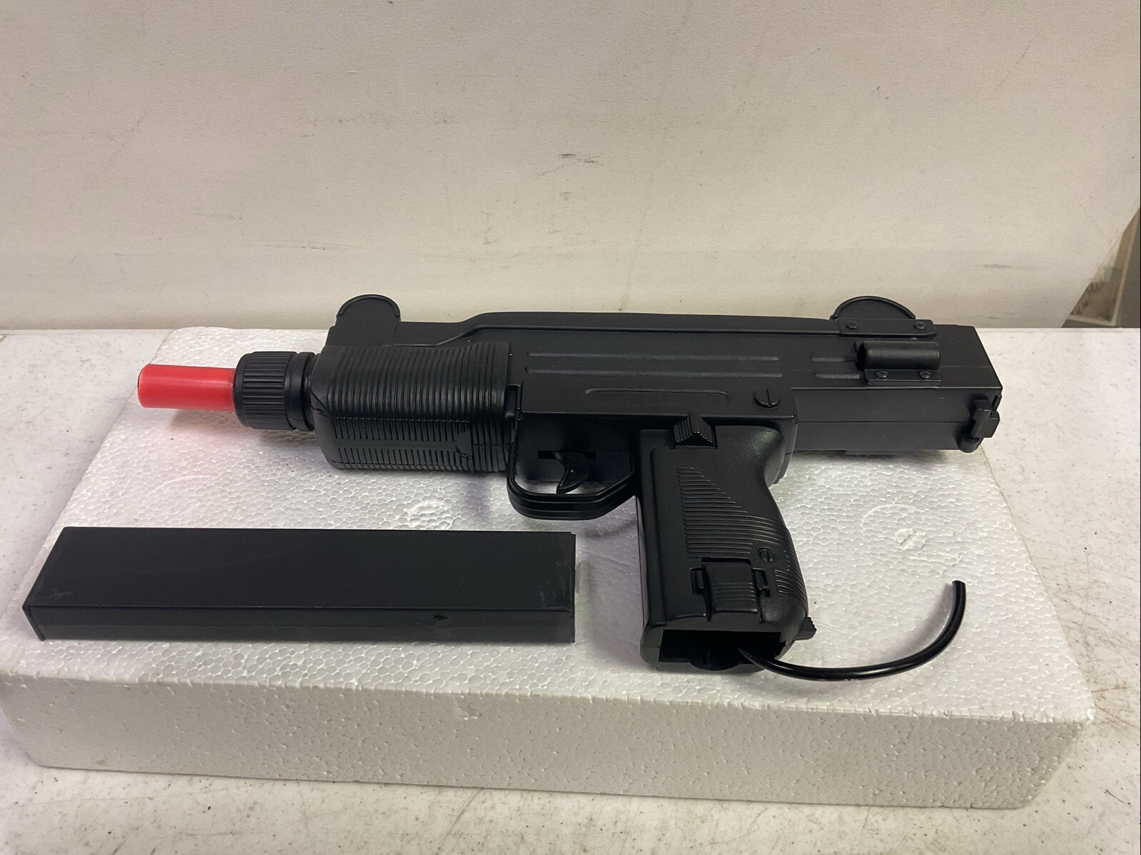 Larami UZI Water Machine Gun Toy 1987 Motorized Carbine Battery ...