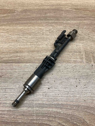 0261500063 13647568607 12 BMW 3 series HIGH PRESSURE FUEL PUMP INJECTOR ...