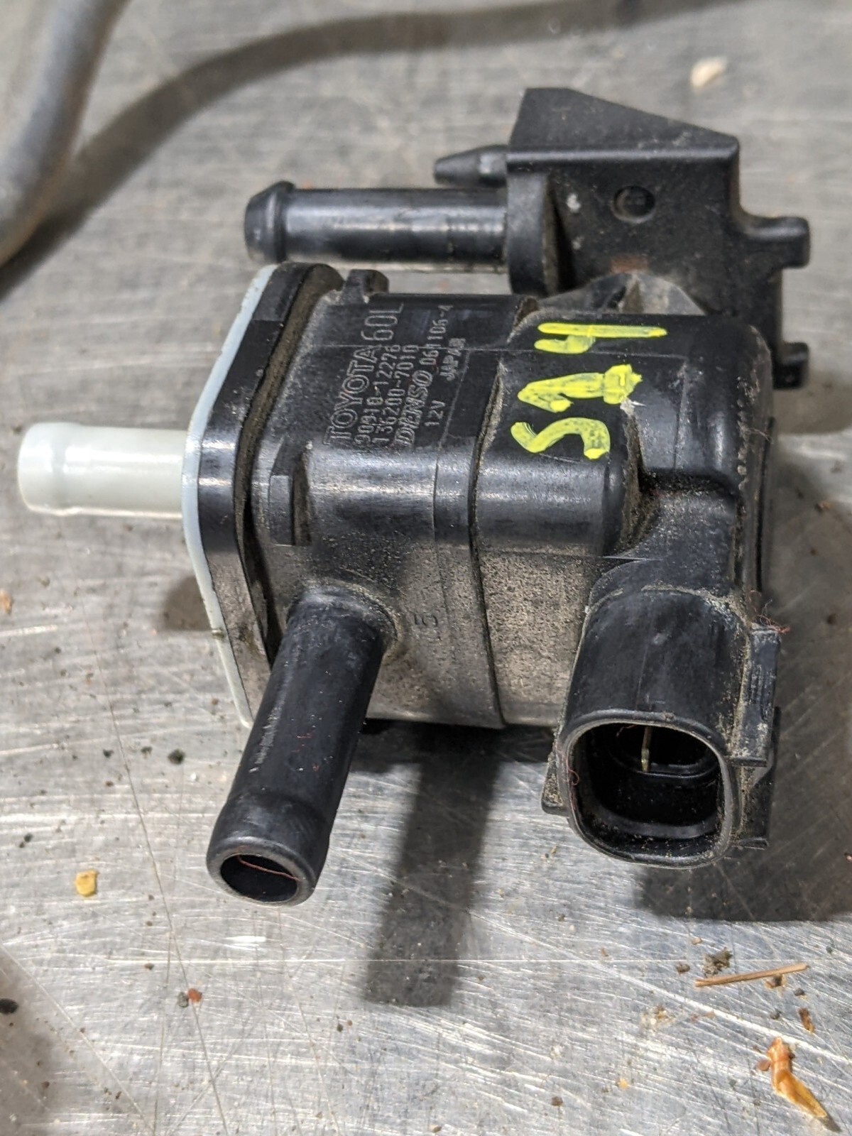 TOYOTA CAMRY 2007 OEM 4 CYLINDER DUTY VACUUM SWITCHING VALVE VSV 90910 ...