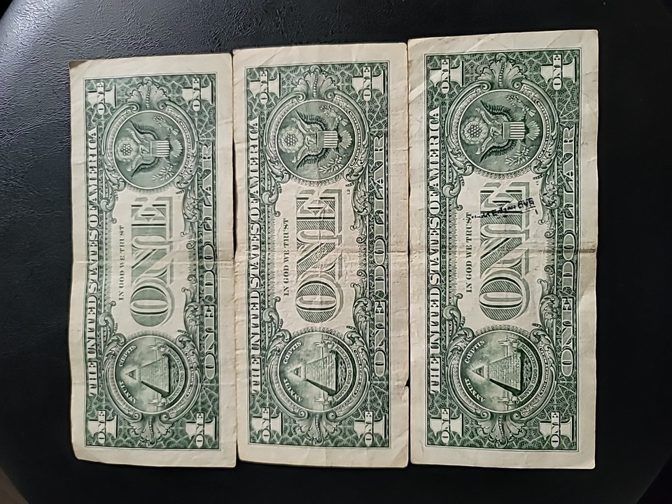 3 circulated 1 dollar bills from 2013 and 2017 for your collection ...