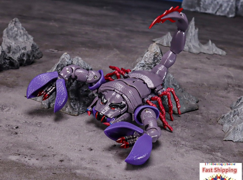 New BOX Robot Toy TRANSFORMER INSECT GIANT SCORPION RT-D01 BW Scorponok ...