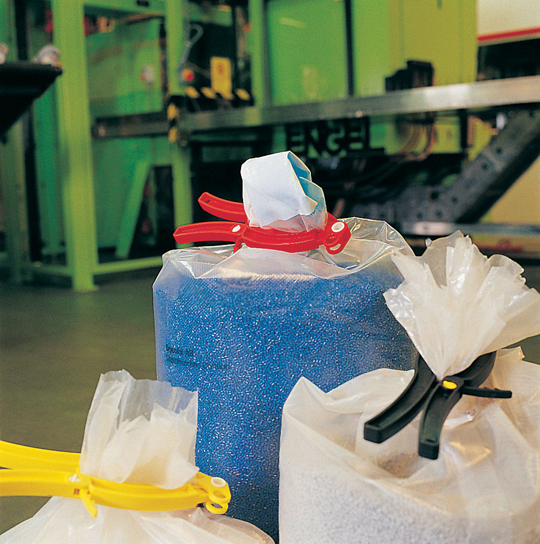 WeLoc Gripper Sack Bag Sealer Tool strong reusable containment clip ...