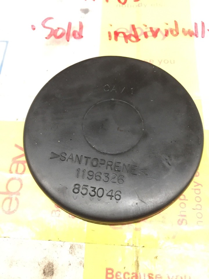 one 06-11 CHEVY HHR CENTER CONSOLE CUP HOLDER CUPHOLDER INSERT RUBBER ...