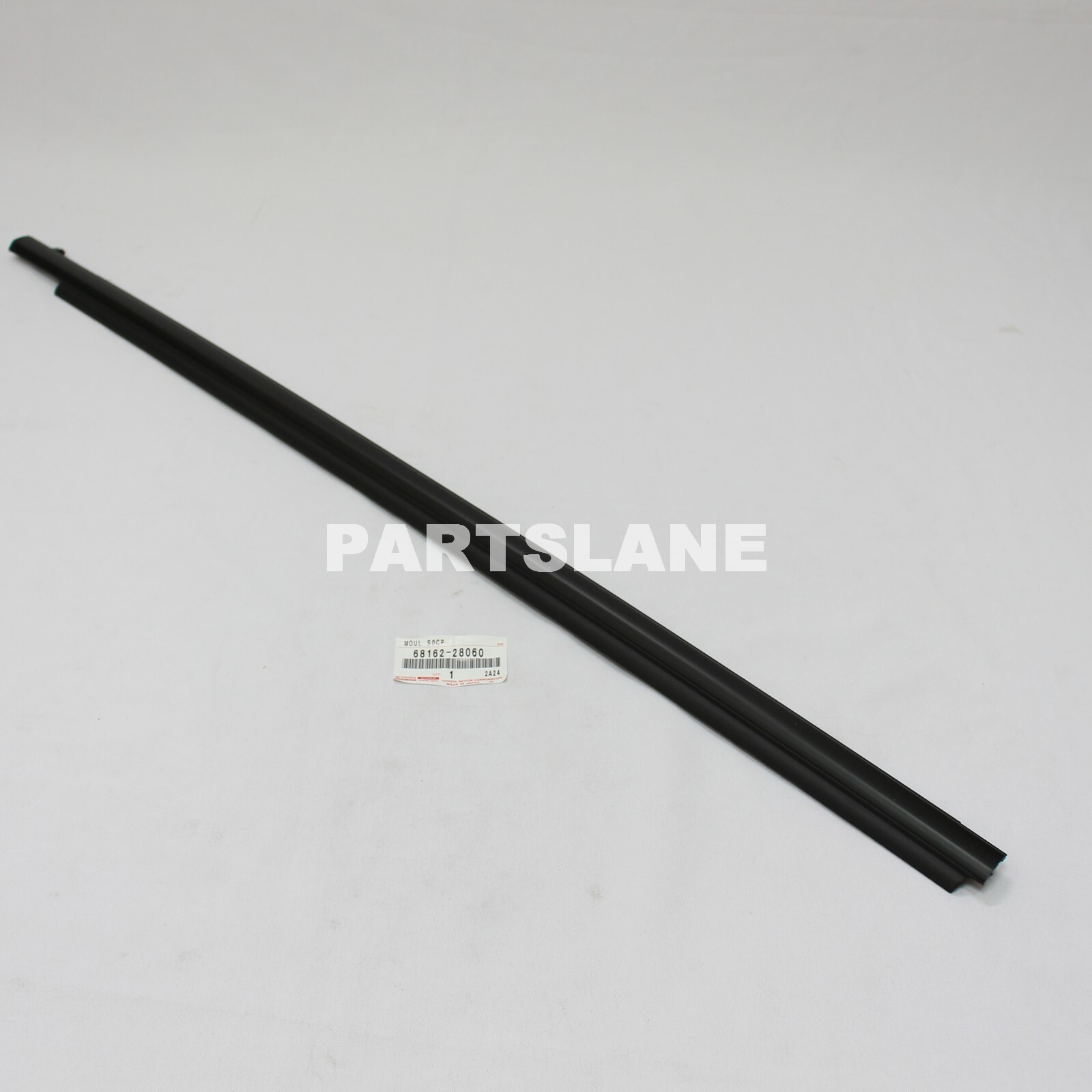68162-28060 Toyota OEM Genuine WEATHERSTRIP ASSY, FRONT DOOR GLASS ...
