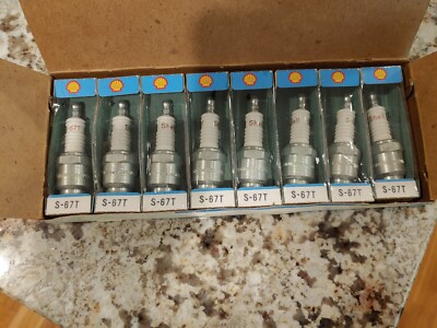 VINTAGE SHELL SPARK PLUGS S-67T FULL SET OF 8 ,SEALED. NEW OLD STOCK ...