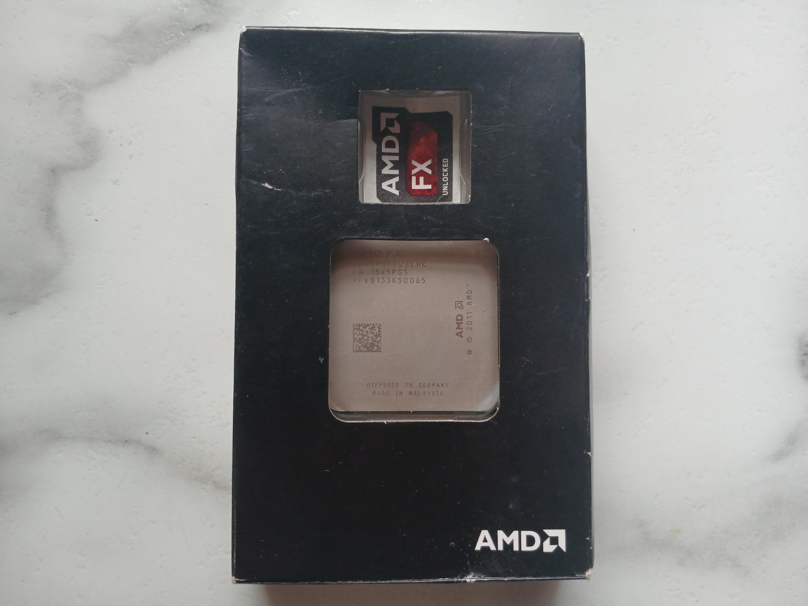 AMD FX Series FX-9590 4.7 GHz Octa-Core (FD9590FHHKWOF) Processor for ...