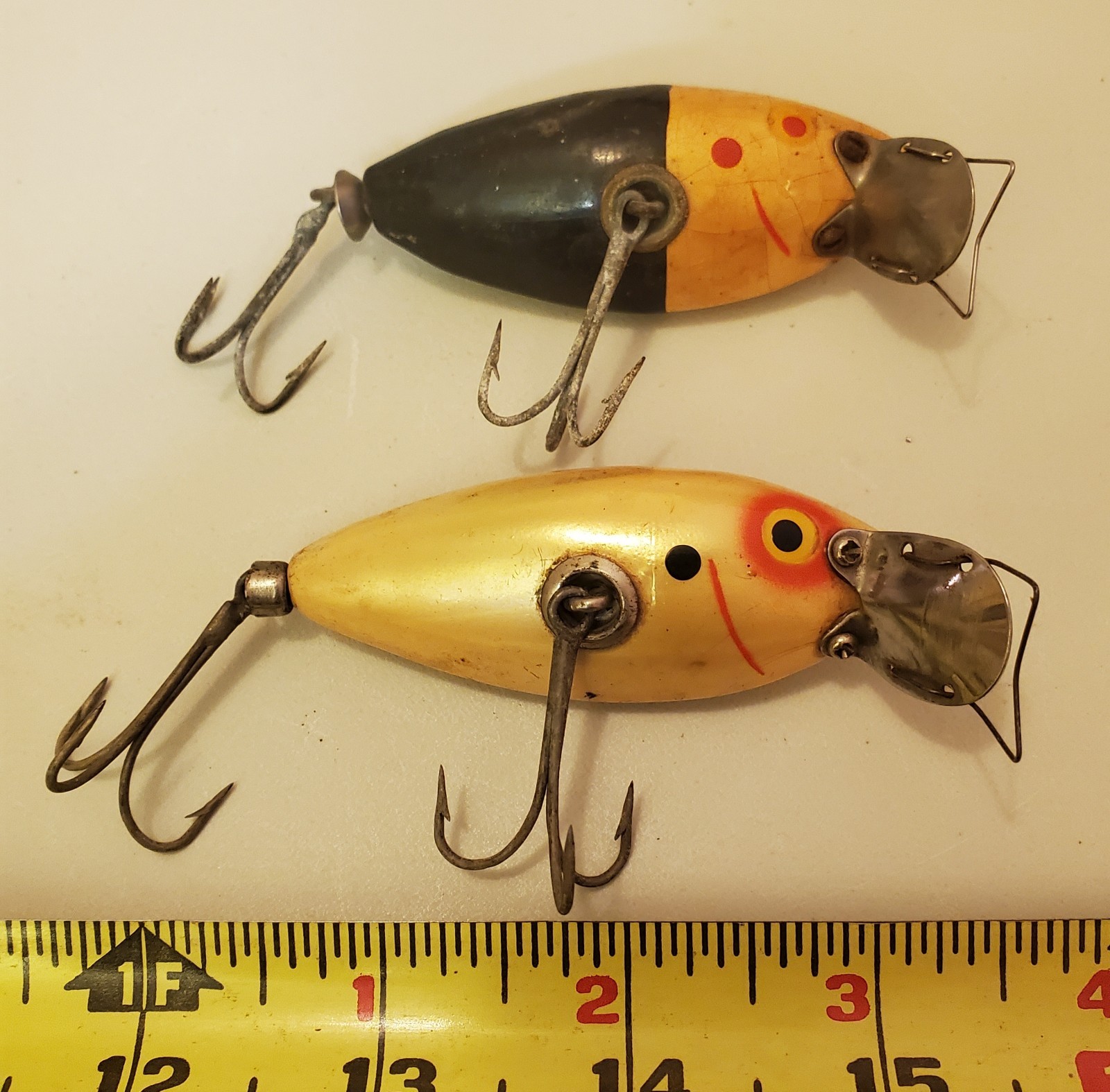 2 Old Crippled Shad Lures, 1 Wood, 1 Plastic | eBay