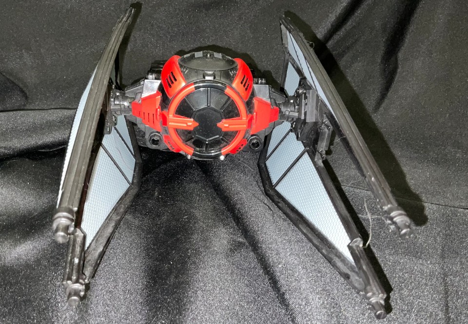 Star Wars TIE Whisper Fighter Handheld Spinning Toy with Working Lights ...