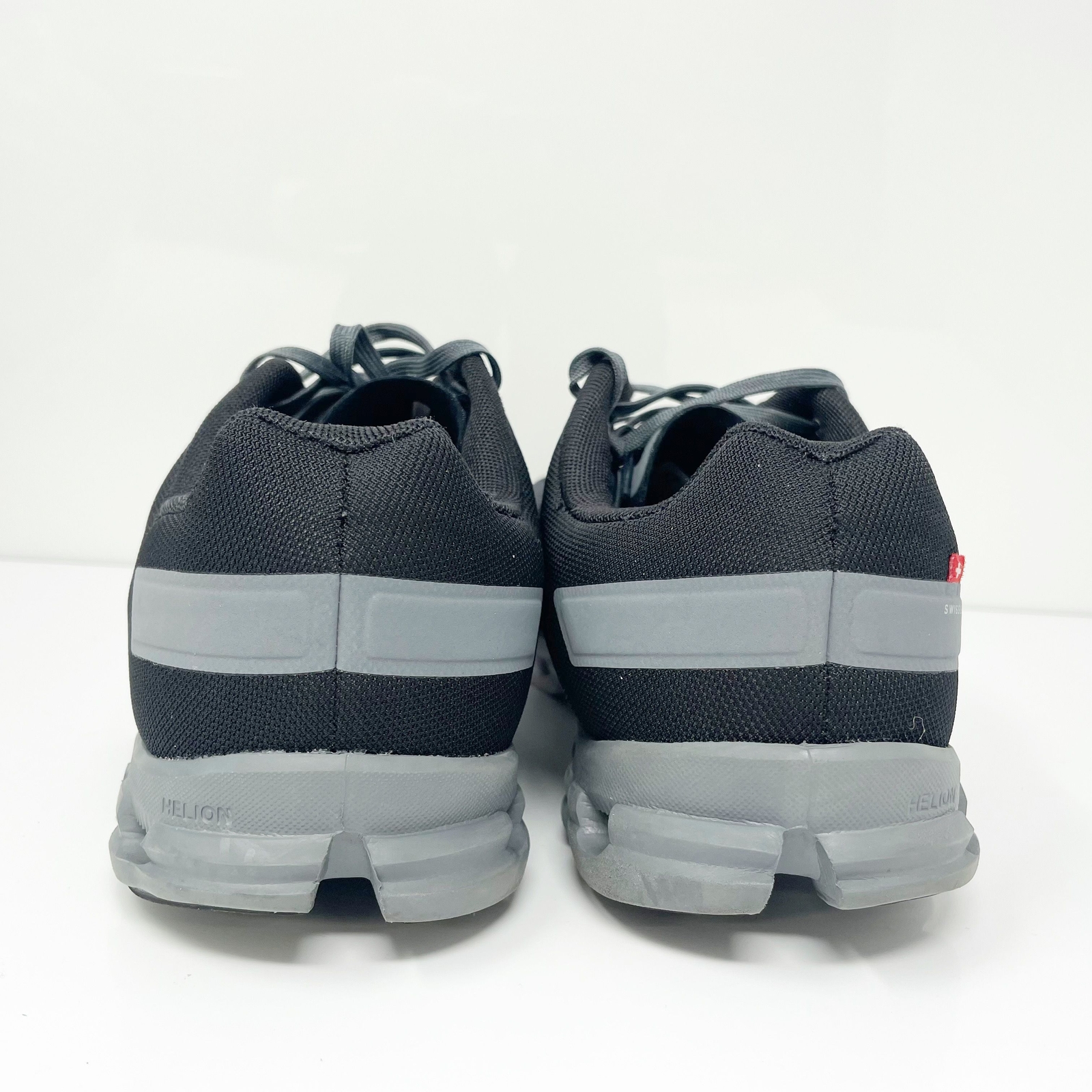 On Mens Swiss Engineering Cloudflow Black Running Sho… - Gem