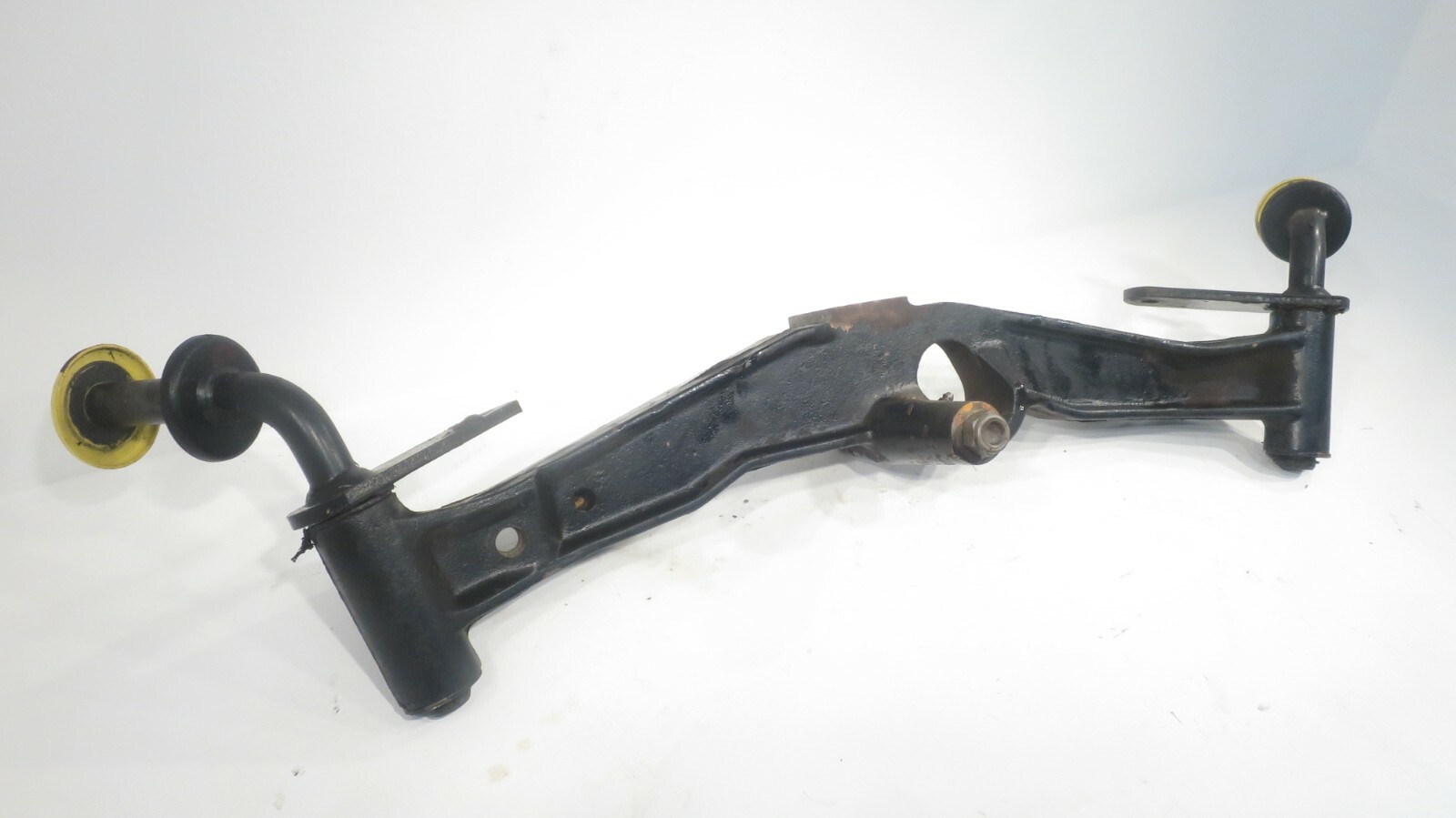 OEM John Deere FRONT AXLE WITH SPINDLES AM115545 fit 425 Lawn Garden ...