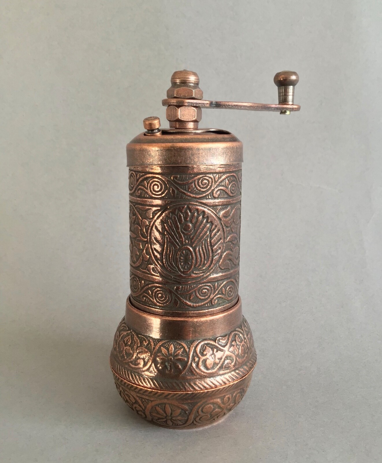Traditional Turkish Pepper Grinder, Small Vintage Look Mill, 6 Colour ...