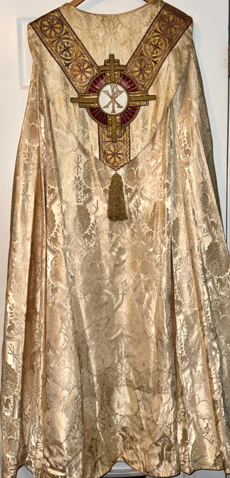 GORGEOUS VINTAGE CATHOLIC PRIESTS IVORY BROCADE GOLD & RED COPE ...
