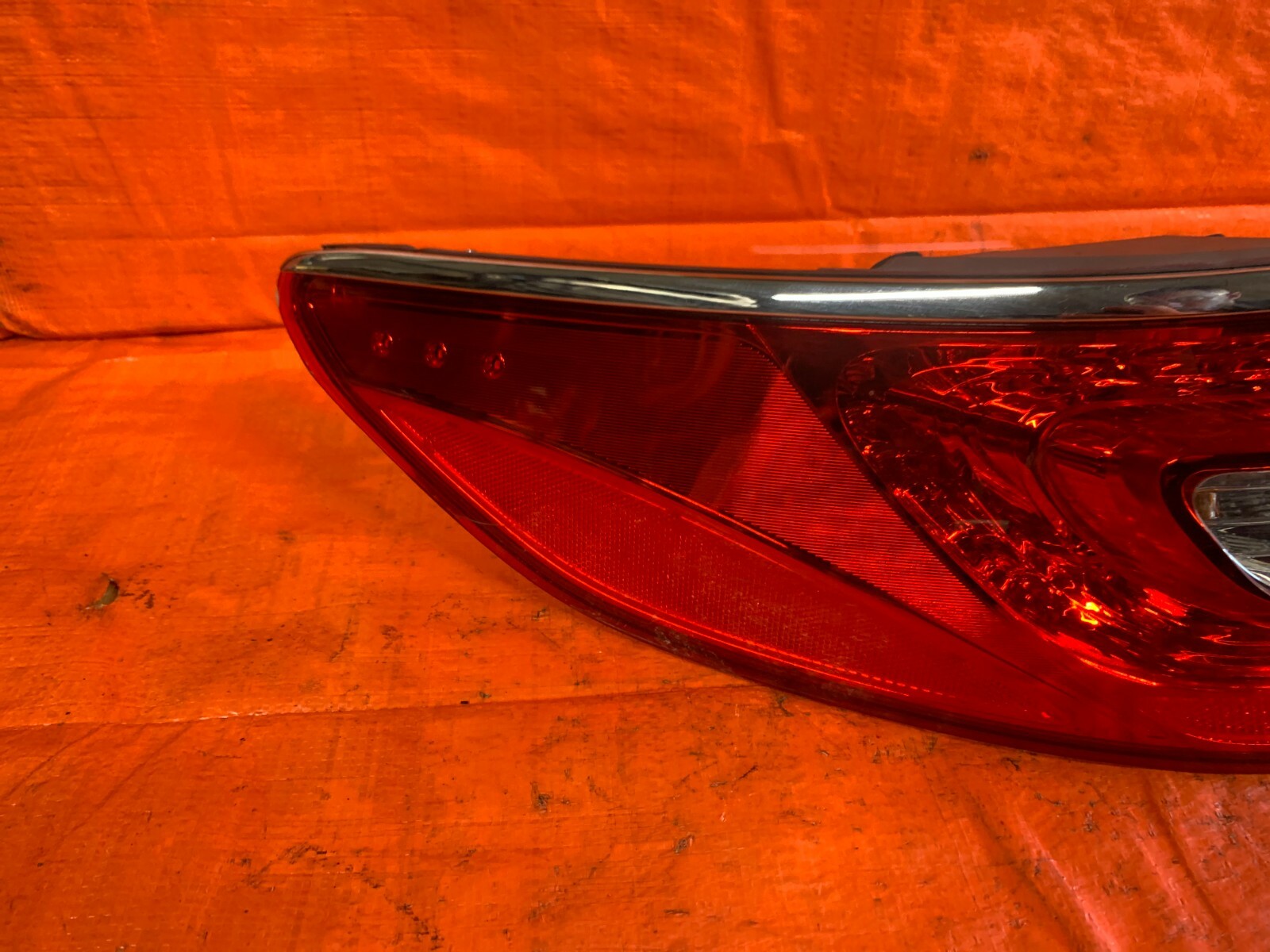 12-17 HYUNDAI AZERA - DRIVER LEFT QUARTER PANEL MOUNTED - TAIL LIGHT ...