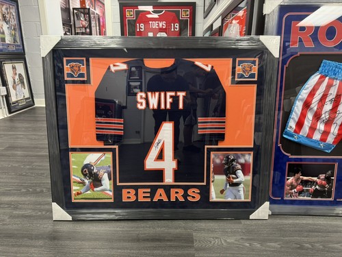 Deandre Swift Signed & Framed XL Chicago Bears Jersey JSA COA 34”x43 ...