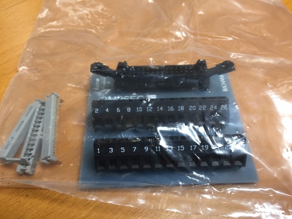 TE/Tyco 2M26FC Terminal Block Interface 26 Position Terminal Block, 10 ...