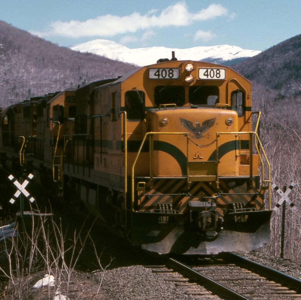 HO Scale - Maine Central Bridge/Diamond Track Crossing Warning ...