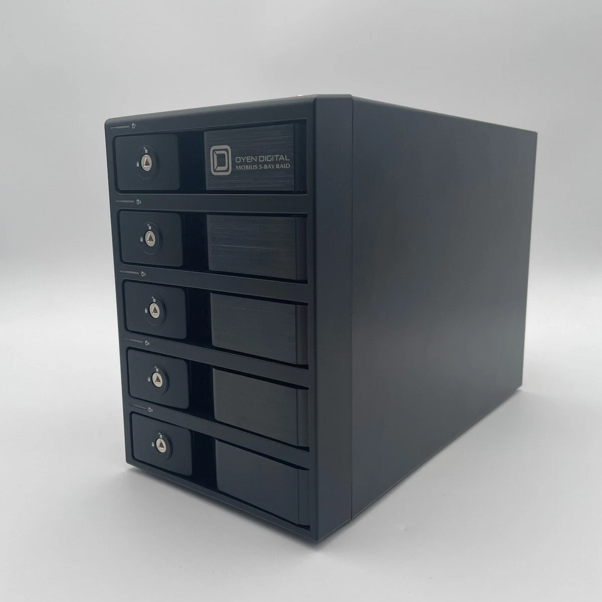 Mobius 5-Bay FireWire 800 eSATA USB 3.0 RAID ハードドライブアレイ-