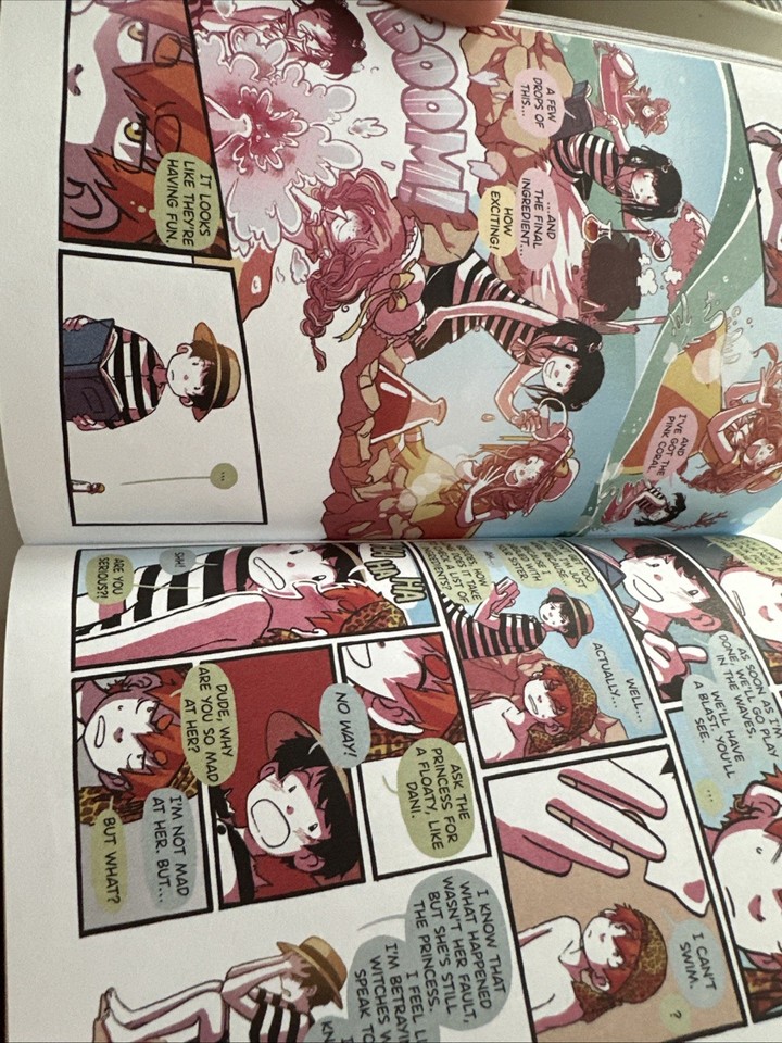 || HOOKY VOLUME 1 || In Amazing Shape (384 Pages) ~Comic~ Funny Witch ...