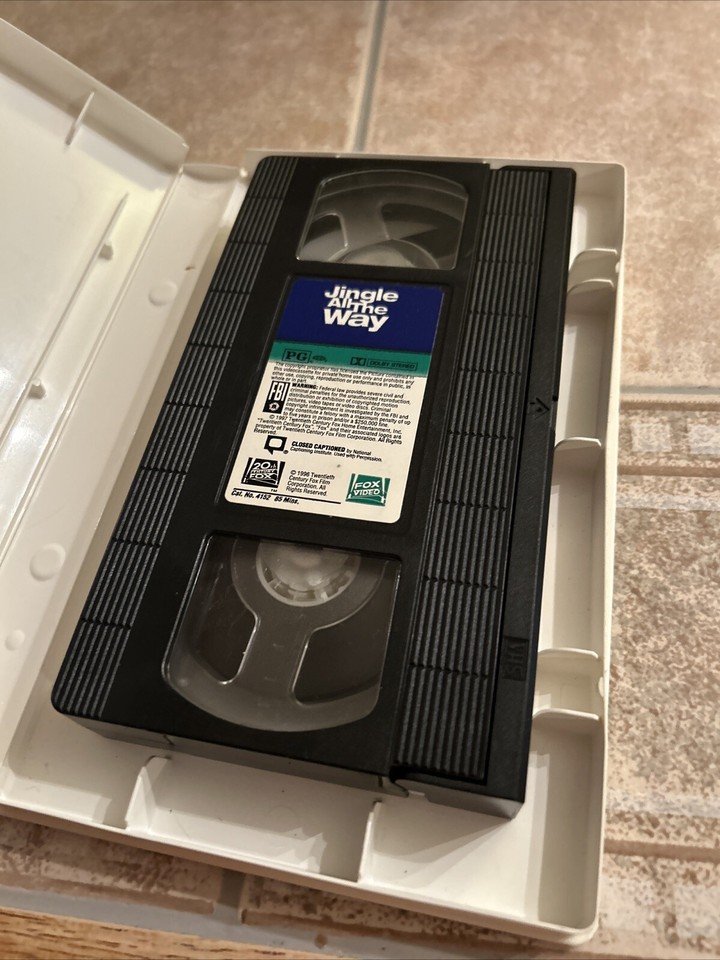 Jingle All the Way (VHS, 1997) Christmas Comedy Movie 86162415234 | eBay