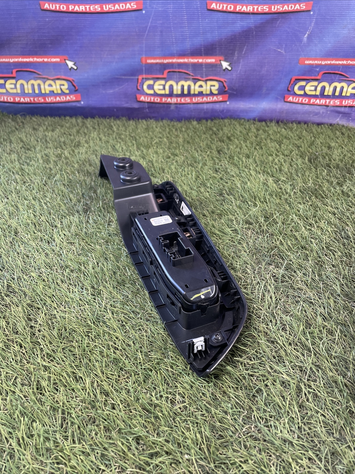 2017 2018 2019 GMC ACADIA DRIVER LEFT SIDE MASTER POWER WINDOW SWITCH ...