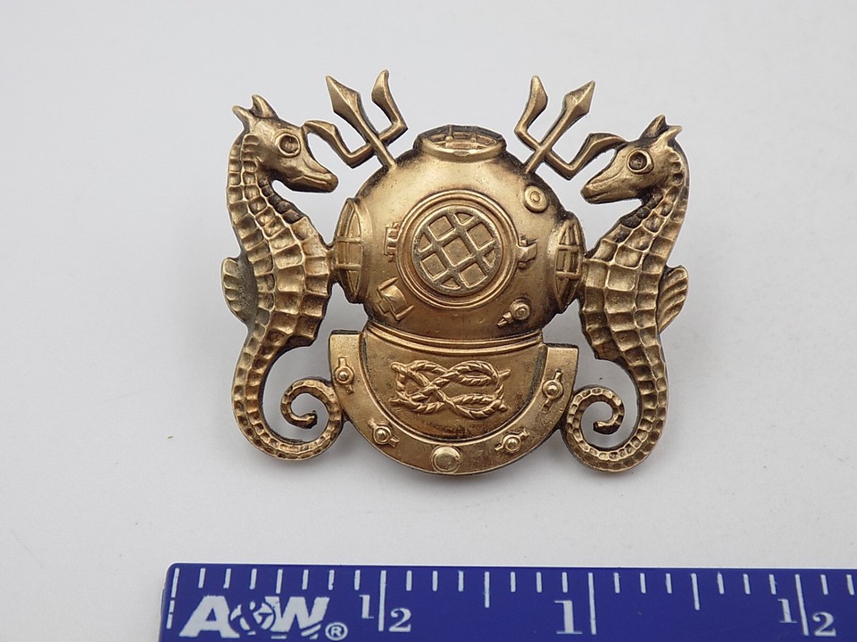 Original Vietnam War US Navy Diving Officer Badge H&H | eBay
