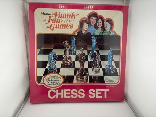 Hasbro Chess Set Crystalite Playing Pieces 1976 Sealed Family Fun Games ...