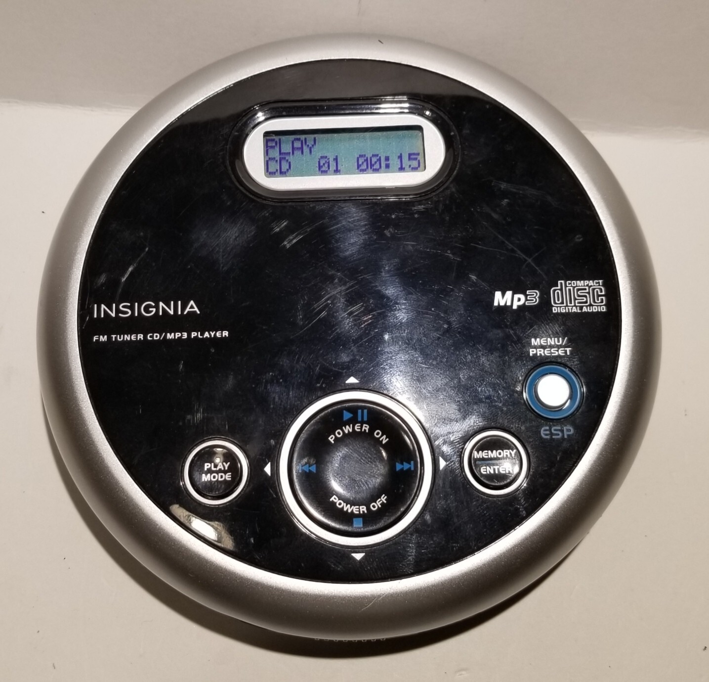 INSIGNIA NS-P5113 PORTABLE COMPACT DISC PLAYER CD MP3 PLAYER FM TUNER ...