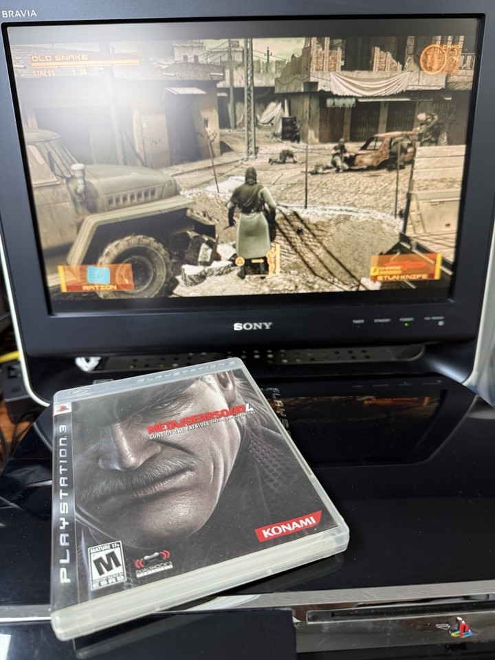 Metal Gear Solid 4: Guns of the Patriots (Sony PlayStation 3, PS3 ...